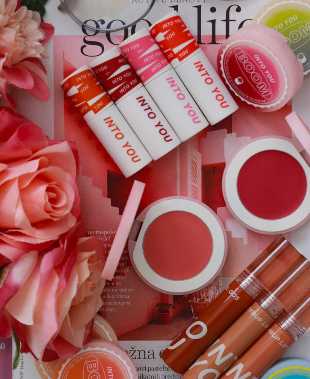 Reviews From「Beauty With En」 – INTO YOU Cosmetics